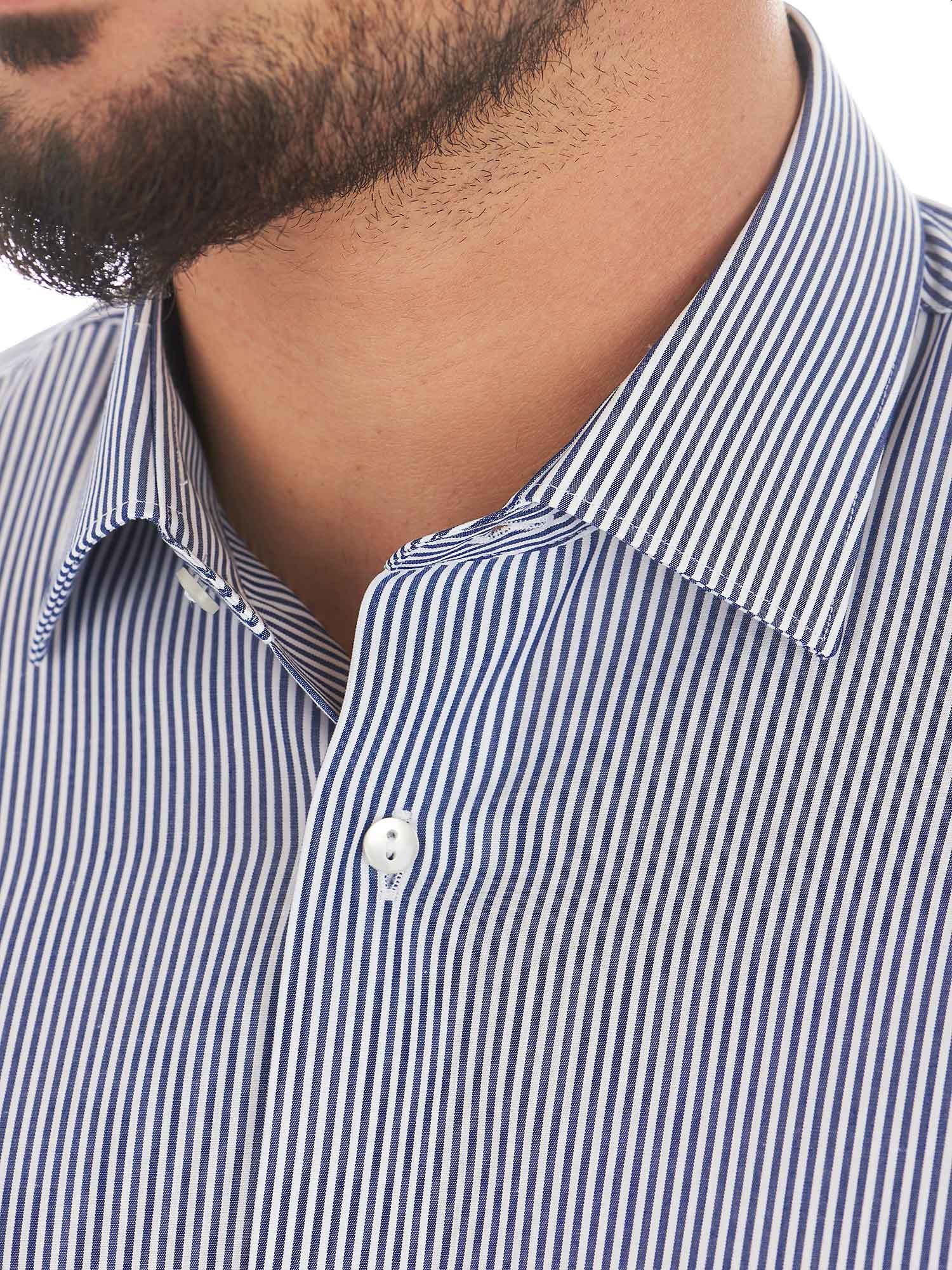 Marcus - Camicia a righe bianca e blu collo classico