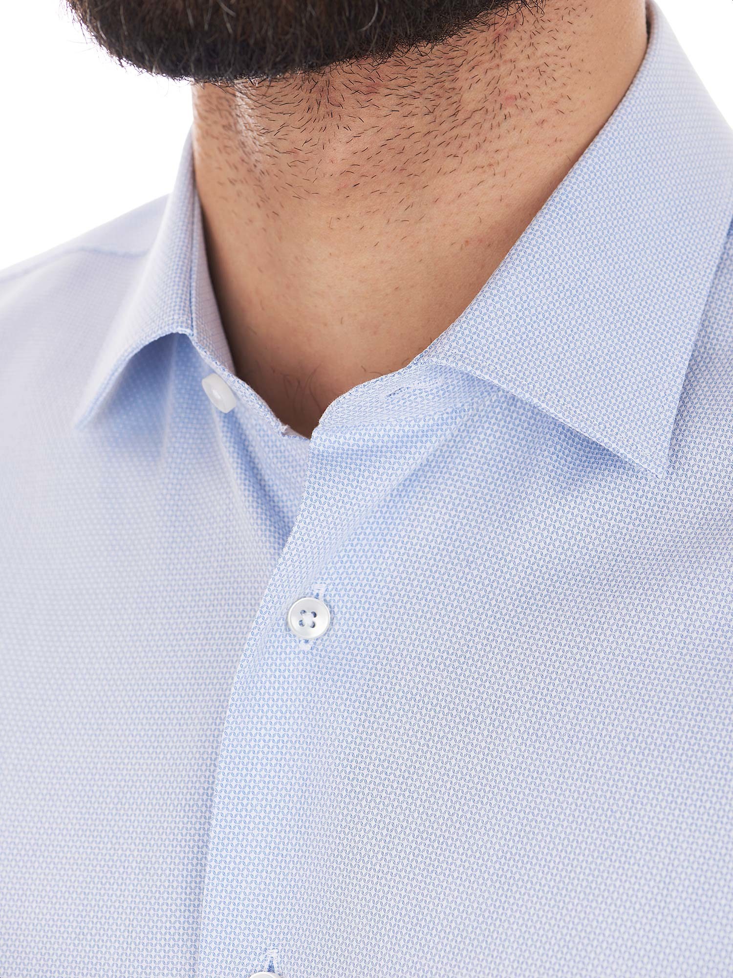 Marcus - Classic solid color light blue shirt