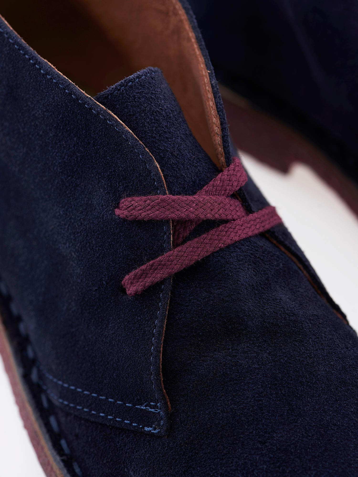 Blue desert boots with colored laces - Wally Walker