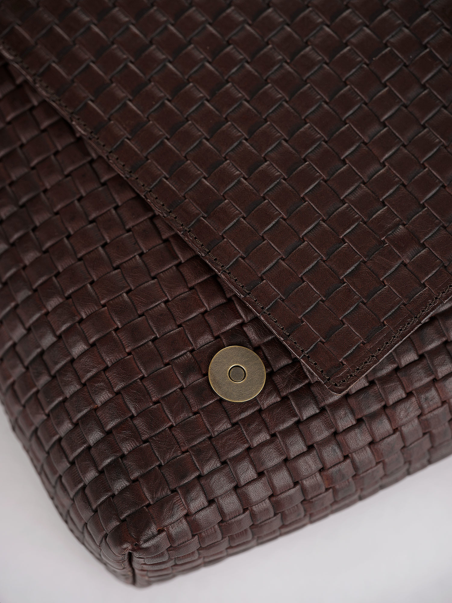 Postman Bag in Printed Genuine Leather